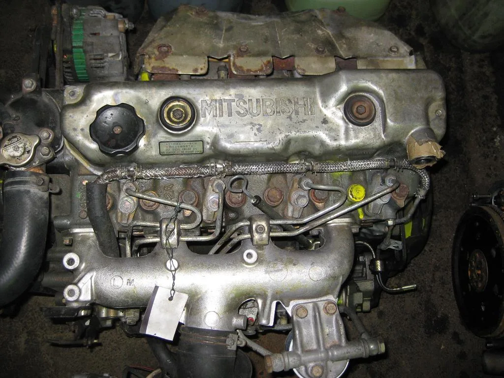 Diesel Mitsubishi Canter Engine , Japan Original Complete Car Engine ...